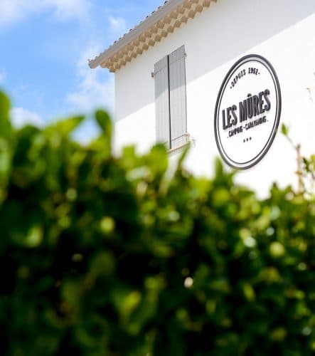 Camping Port Grimaud dans le Var (83) | Camping 4 étoiles des Mûres en ...