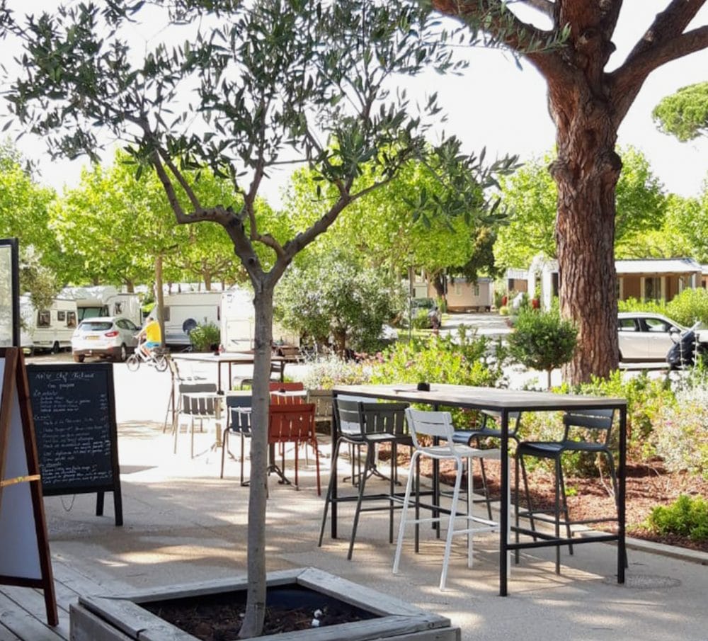 Camping Port Grimaud dans le Var (83) | Camping 4 étoiles des Mûres en ...