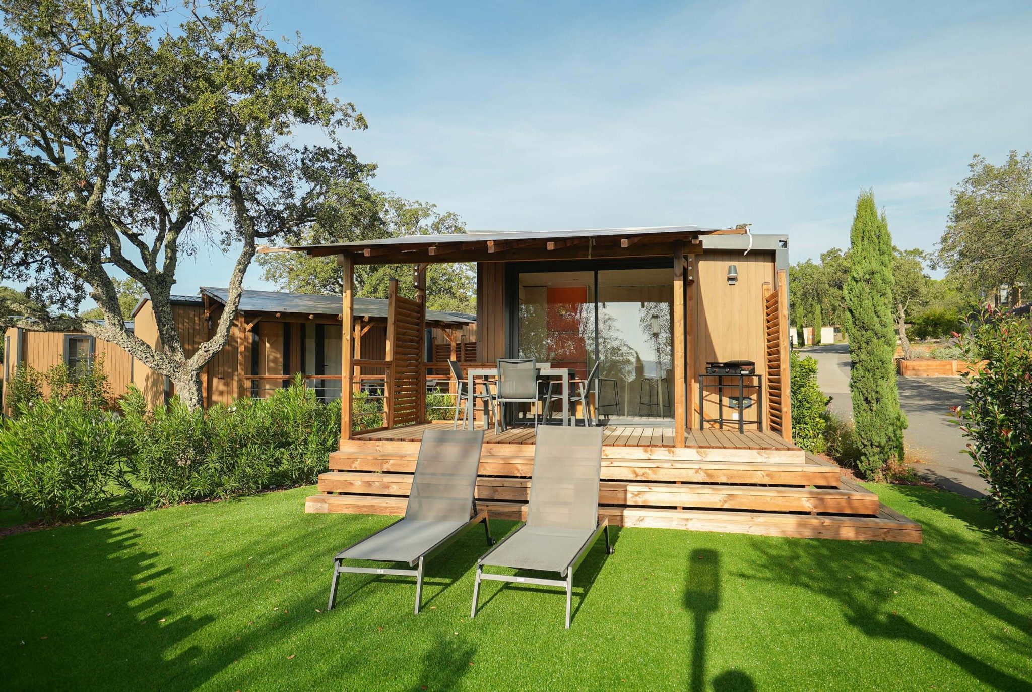 Prestige Jacuzzi - Côté Vignes - 2 personnes - Camping des Mûres