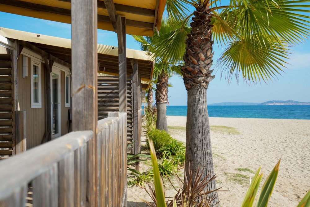 Confort Plus - Côté Plage - 4 personnes - Camping des Mûres