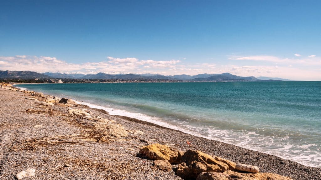 Camping proche de la mer dans le Var : Le meilleur moment pour réserver